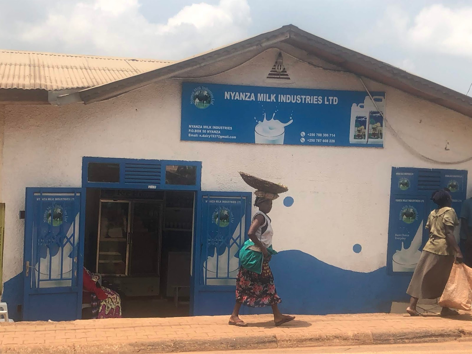 10 Remarkable Reasons to Visit Rwanda - Extravelgance