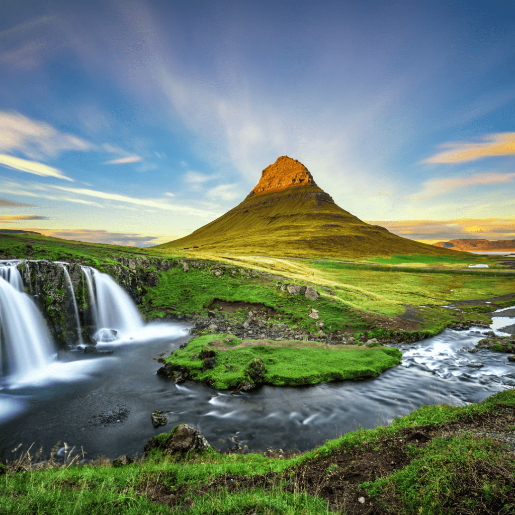 Things to See Along the Snaefellsnes Peninsula - Extravelgance